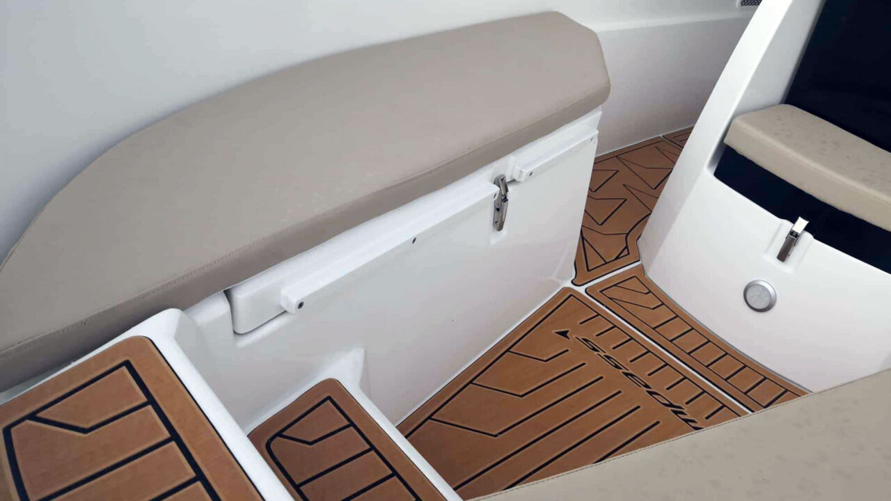 165cc | Compass Boats