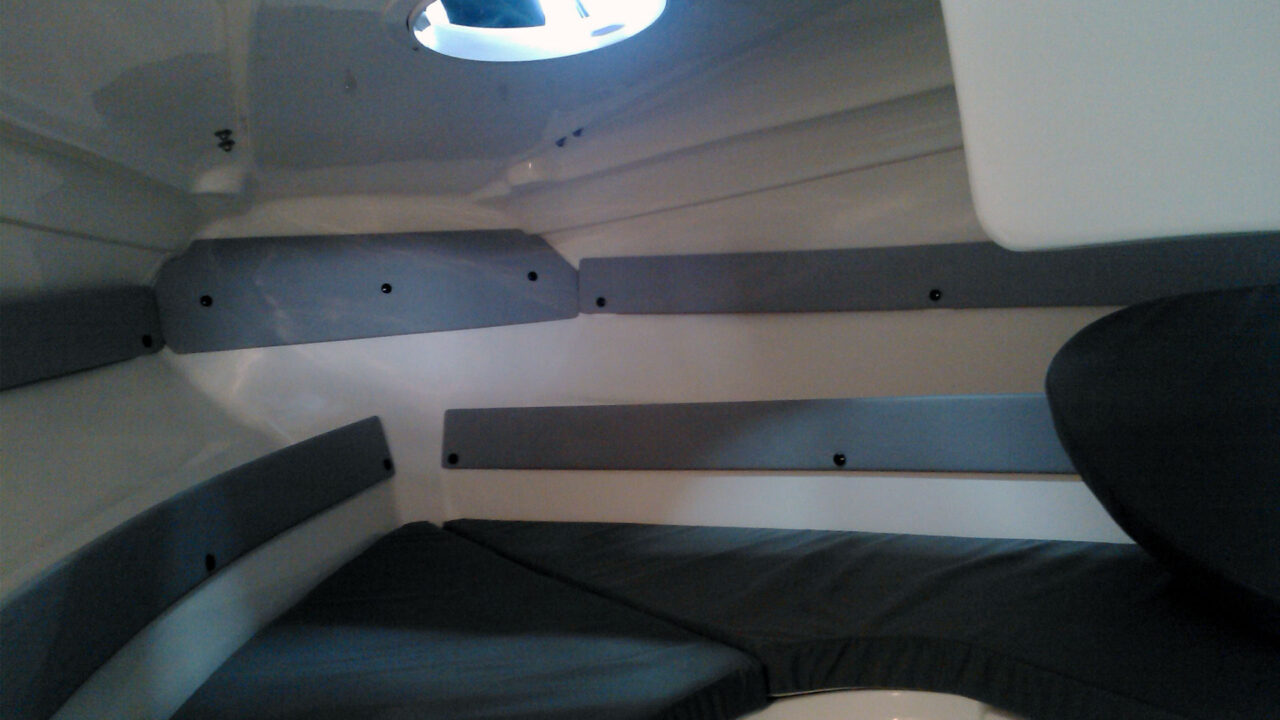 170 Dc | Compass Boats